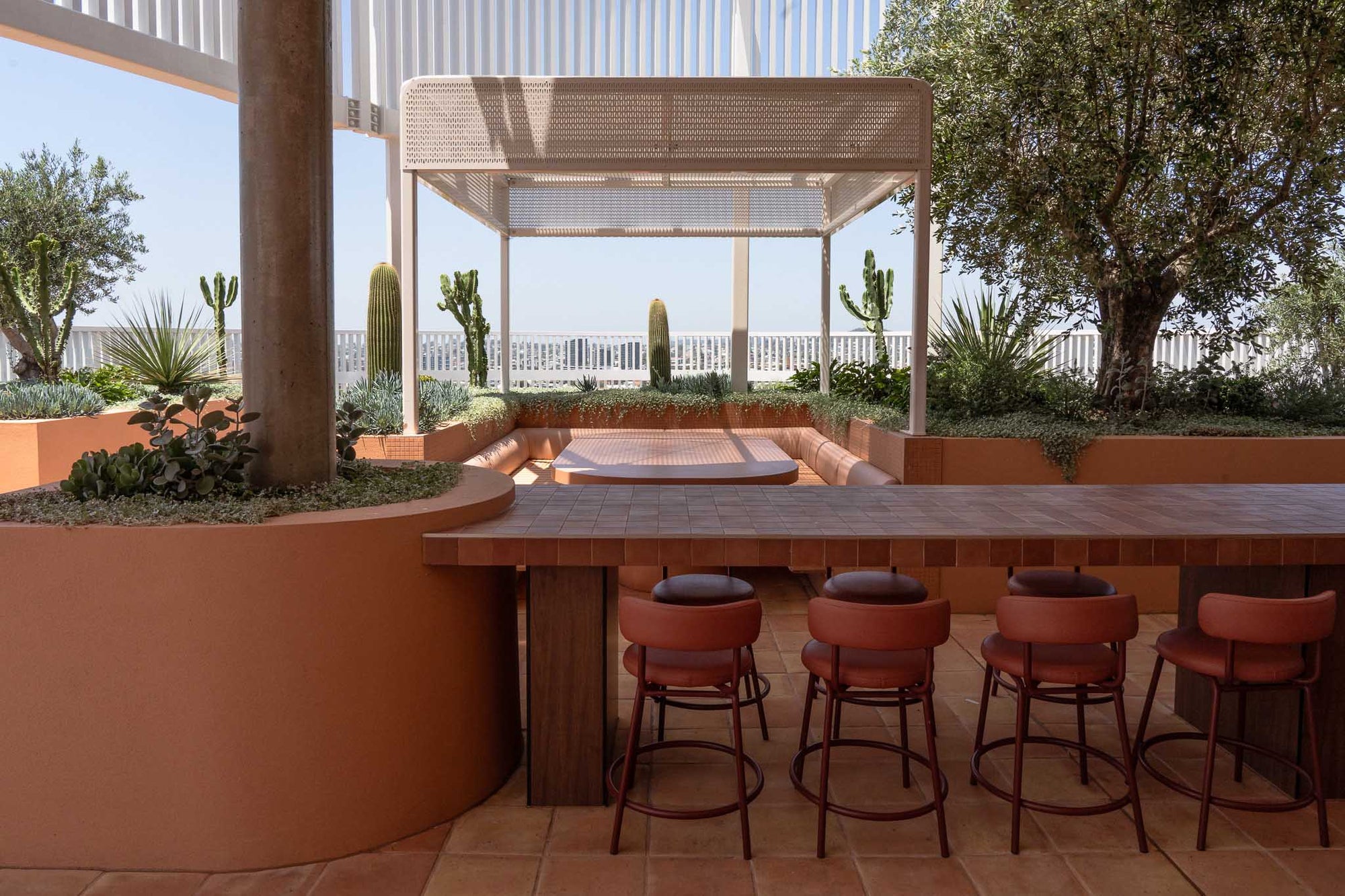 An Immersive Rooftop Experience at Hillyard House